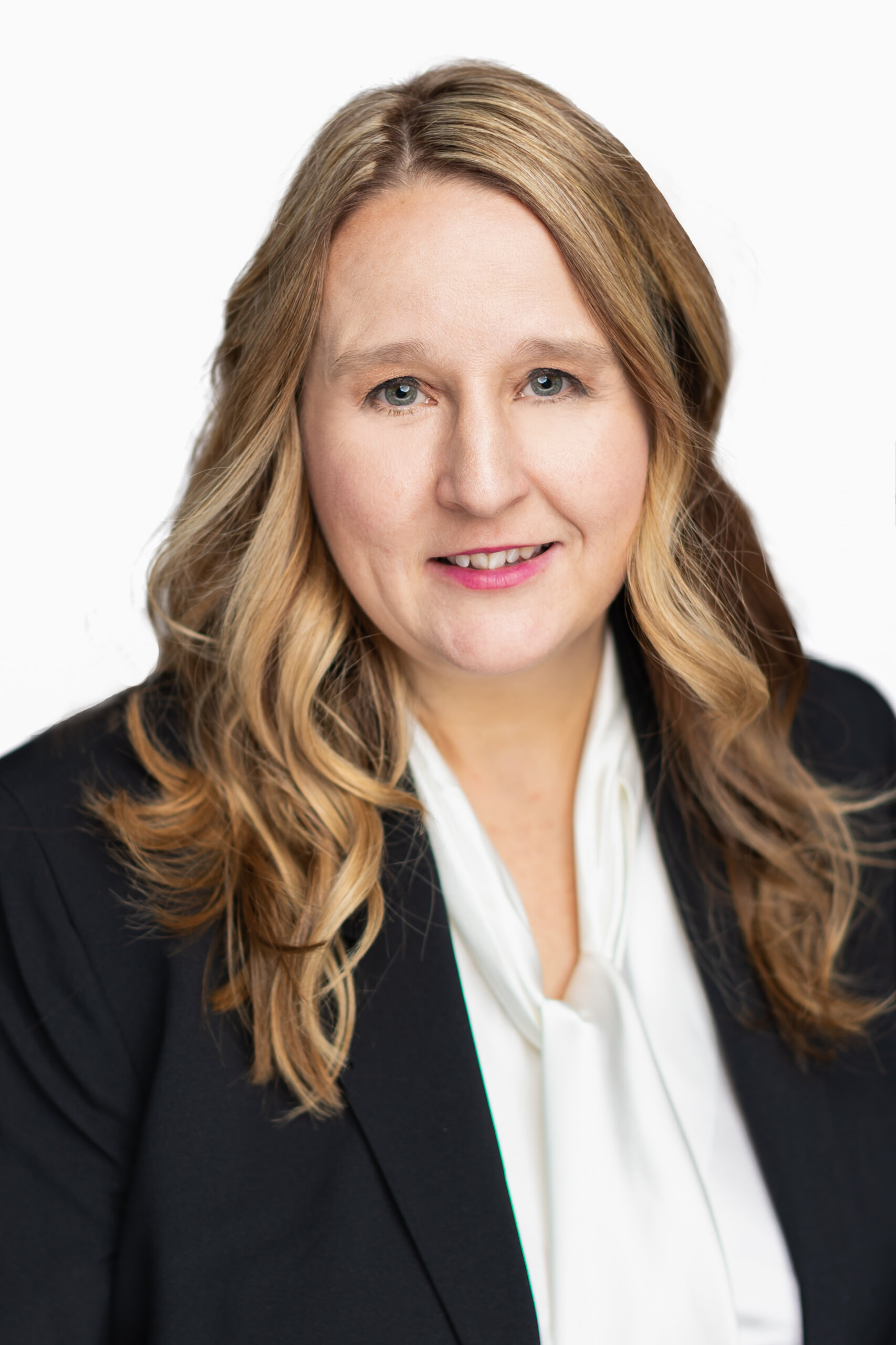 Debra L. Hoffarth | Pringle & Herigstad, P.C.